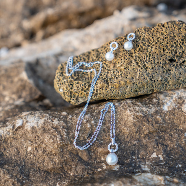 pearls – Angelo Fortuna